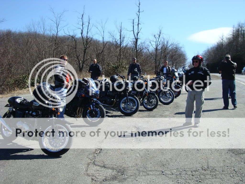 Topside Twins Ride | Triumph Rat Motorcycle Forums